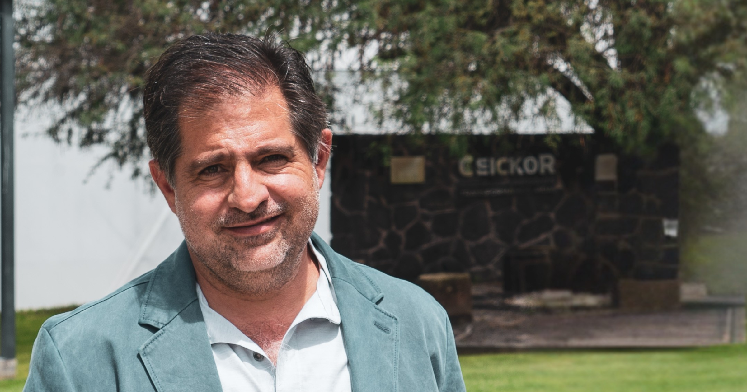 El líder de la industria y director de la Universidad Ceickor de México ...